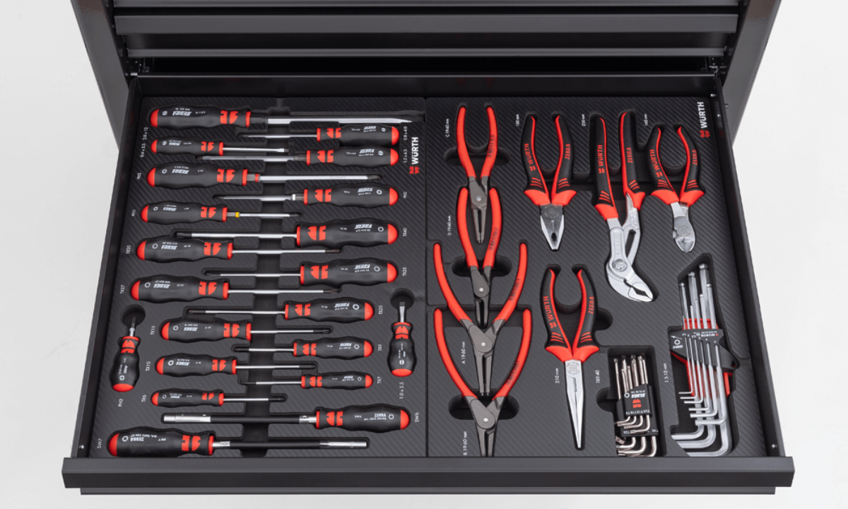 Workshop Trolleys: Convenient Tool and Component Storage for Work Spaces